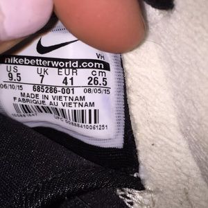 Nike | Shoes | Nike Sneakers Priced To Sell | Poshmark